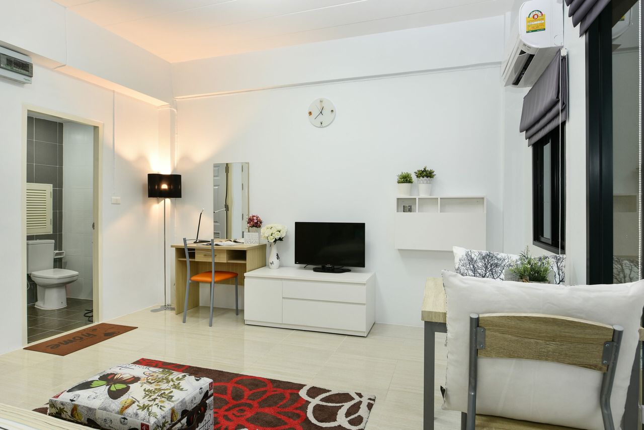 หอพัก อพาร์ทเม้นท์ หอพัก ดีทาวน์ โกรว์ สวนเสือ ศรีราชา ใกล้ศรีราชา , ชลบุรี | NaYoo