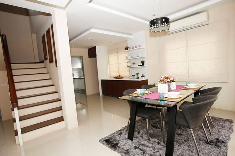 อุไรวรรณ แกรนด์ วิลล่า - Uraiwan Grand Villa โครงการบ้านชลบุรี | NaYoo