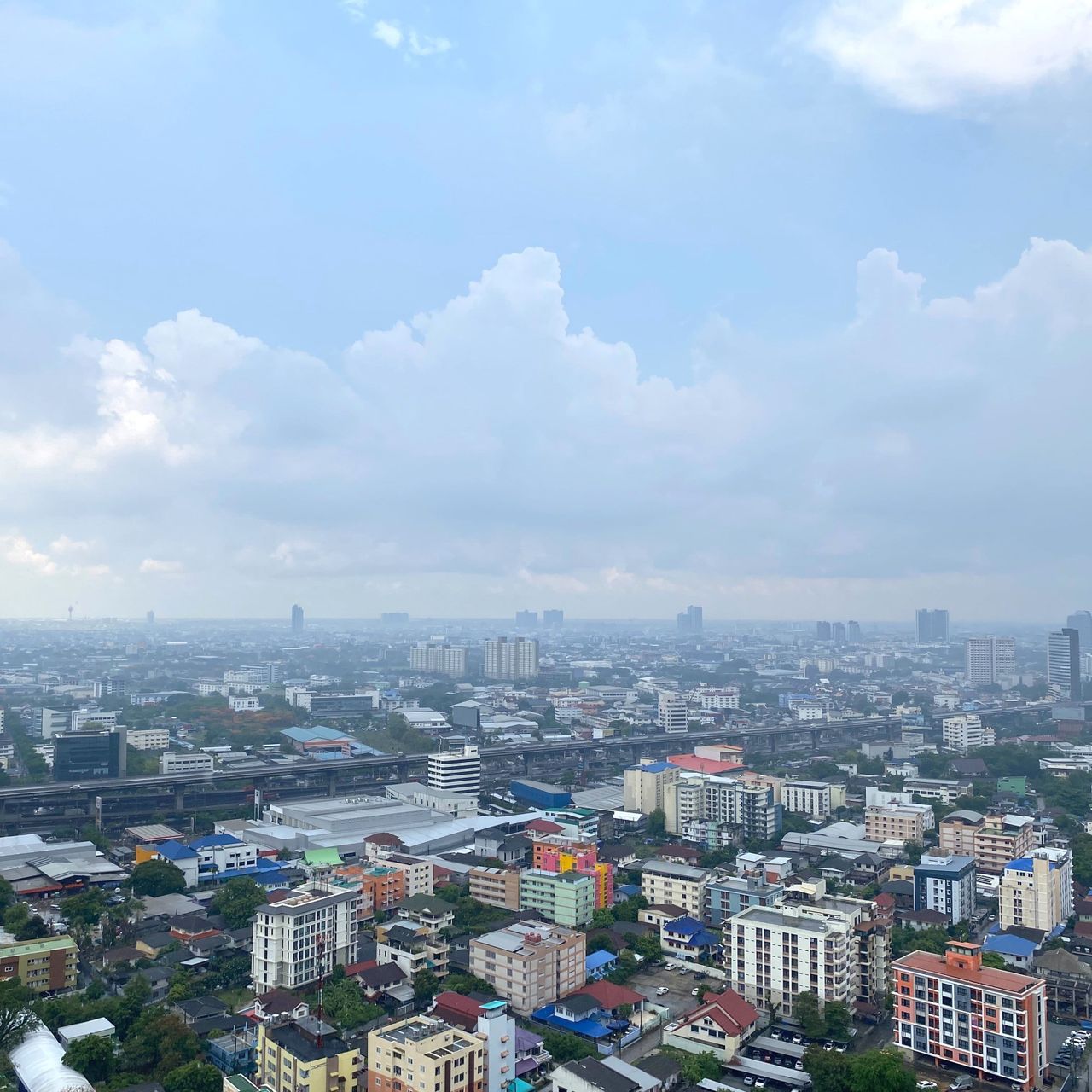 ขายคอนโด โครงการNavin Park Condominium คอนโดวิวทะเล ห้องตากอากาศขนาด ...